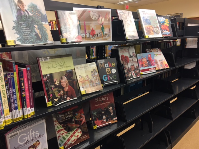 Holiday Crafts for Everyone! - Wellesley Free Library